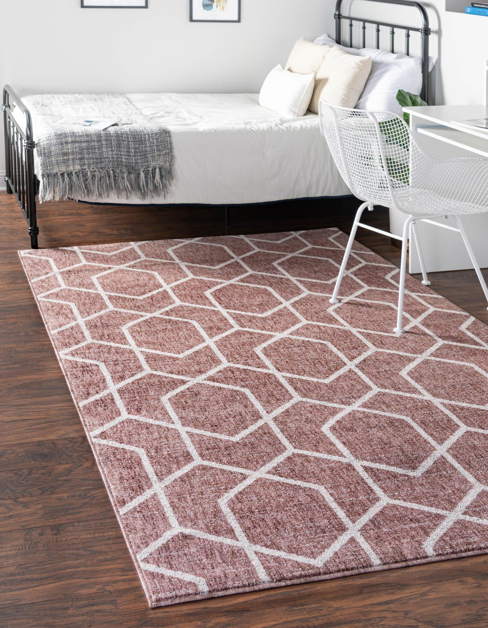 Rugs.com Eco Trellis Collection Rug – 5' x 8' Dusty Rose Medium Rug ...