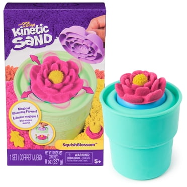 Kinetic Sand, 8oz Perfect Peach Scented Play Sand (Packaging May Vary ...