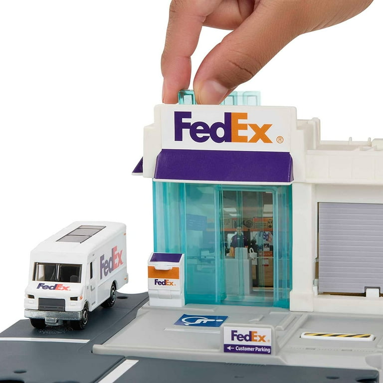 Toy Fedex Truck