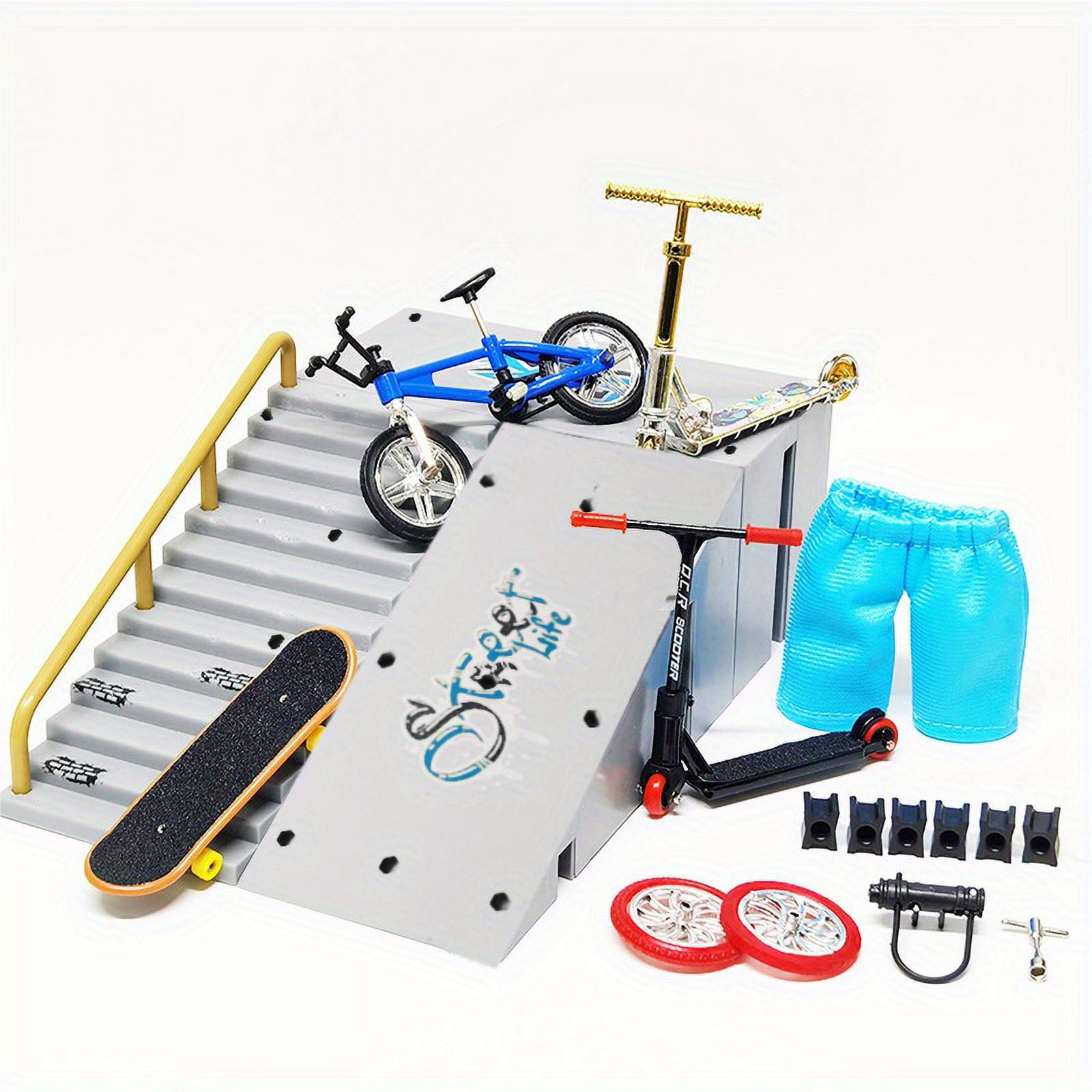 Click here for Grm Unique Finger Skateboard Set: Mini Skatepark... prices