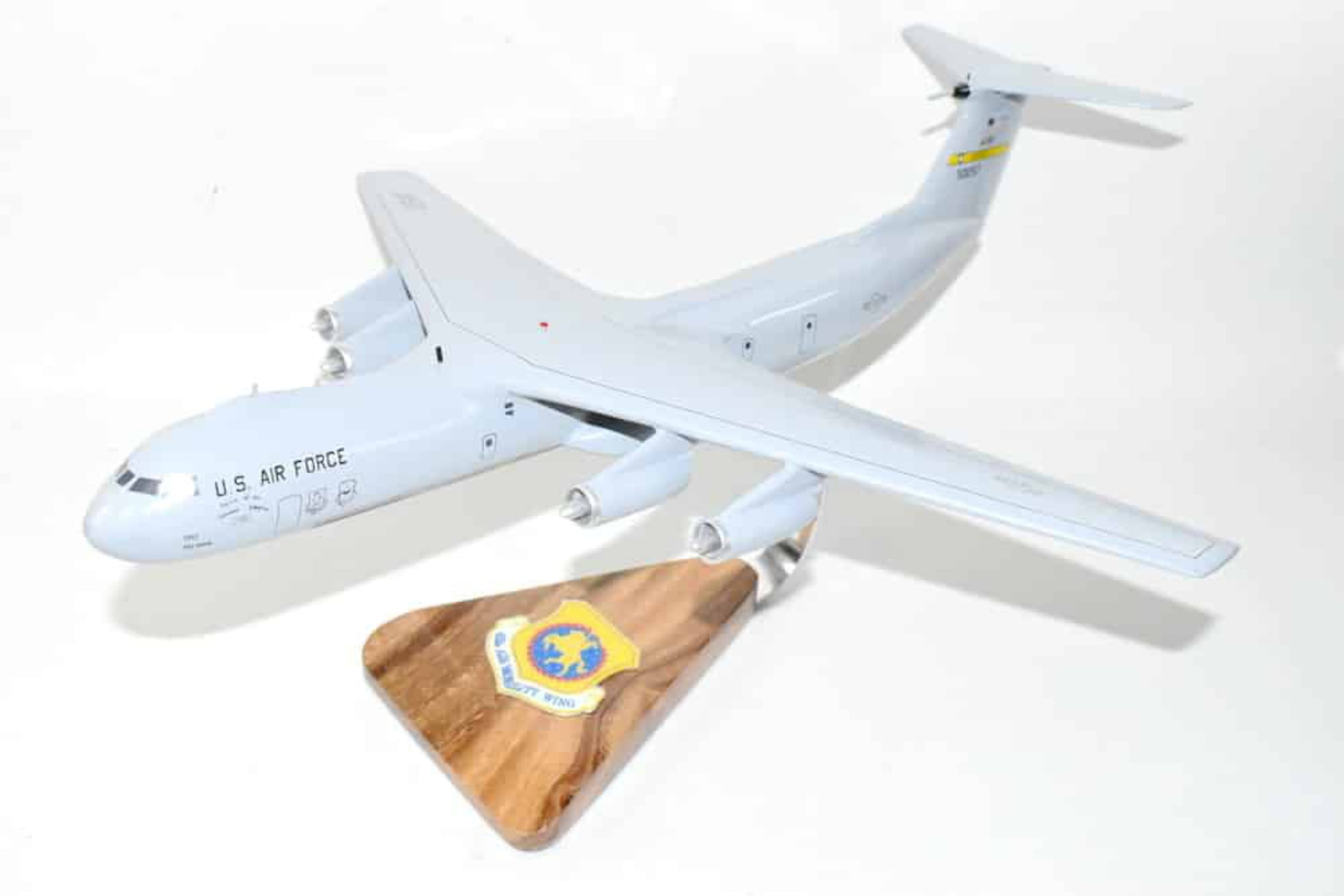 Lockheed Martin® C-141b Starlifter, 452d Air Mobility Wing, 18 Mahogany ...