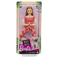 Barbie's New Model Made to Move Doll, Curvy with 22 Flexible Joints ...