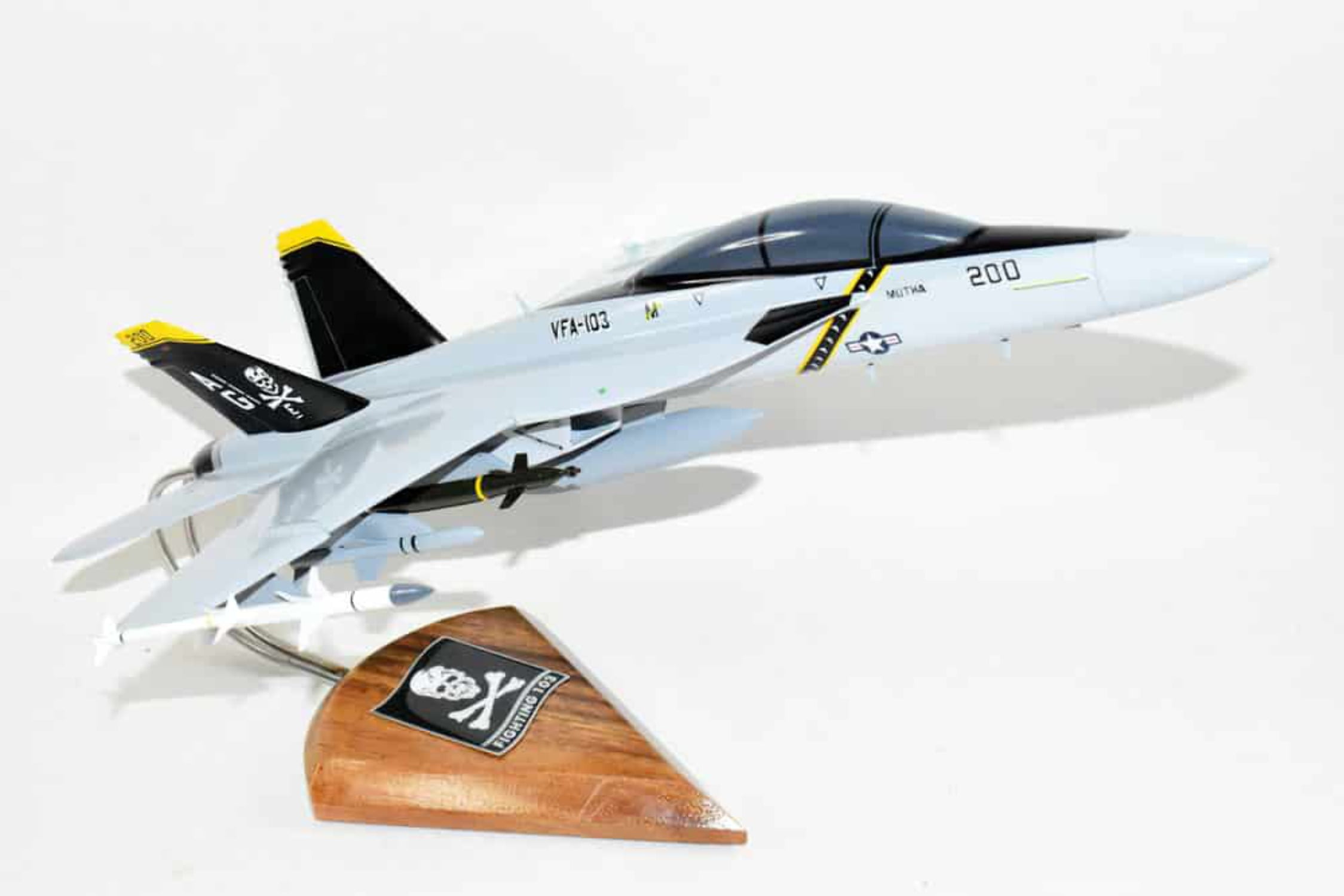 VFA-103 Jolly Rogers F/A-18F Model, Navy, 1/40th (18) Scale, Mahogany ...
