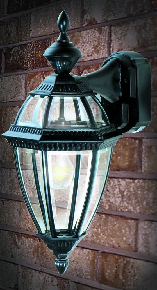 Heath Zenith Heritage Style 150 Degree Motion-Activated Lantern HZ-4291 ...