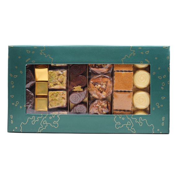 Foxy Fane Deluxe Snack Box, 120 Count Variety Care Package, Crackers ...