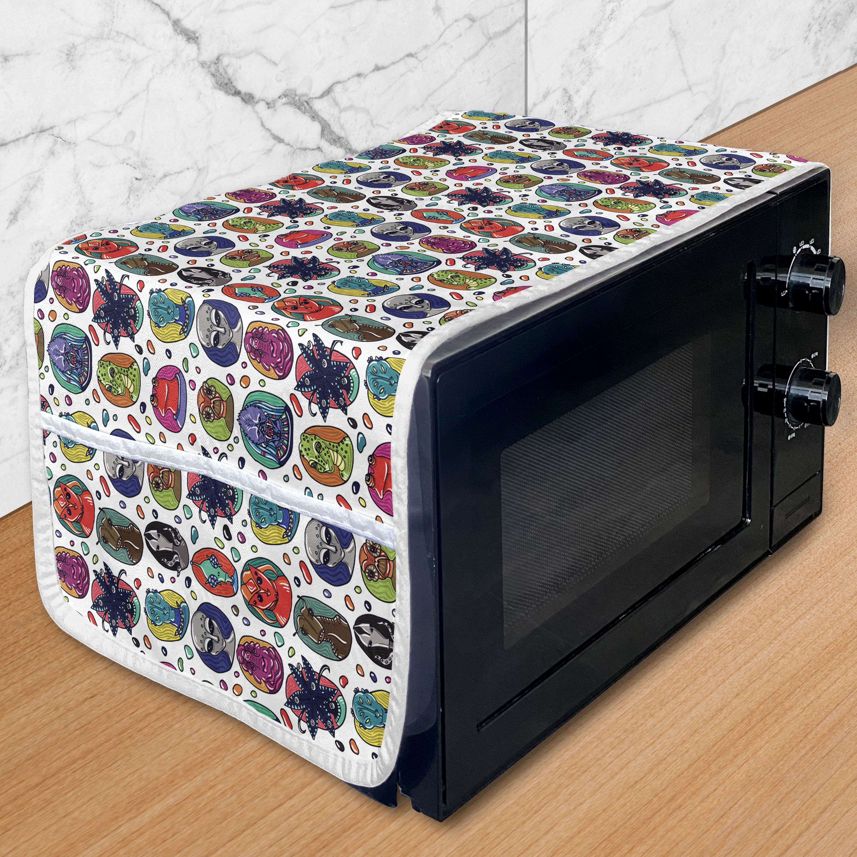 Alien Microwave Oven Cover, Fictitious Futuristic Extraterrestrial ...