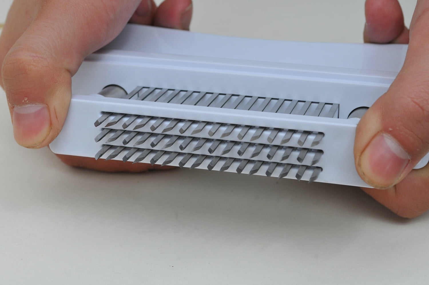 Needle Meat Tenderizer Tool 48 Blades Stainless Steel Kitchen Gadget
