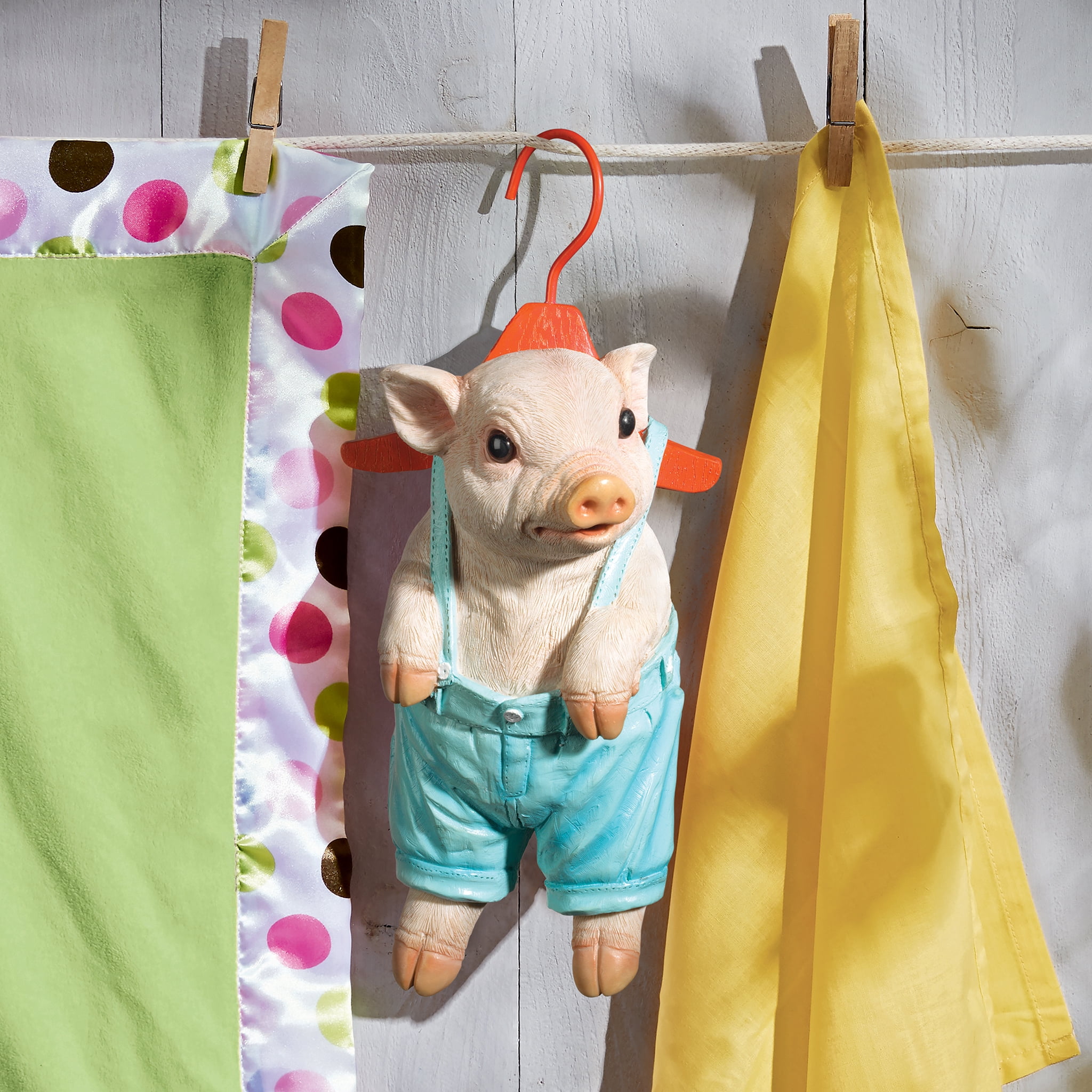 Design Toscano QM2929400 Hanger Hog Hanging Pig Statue, Full Color ...