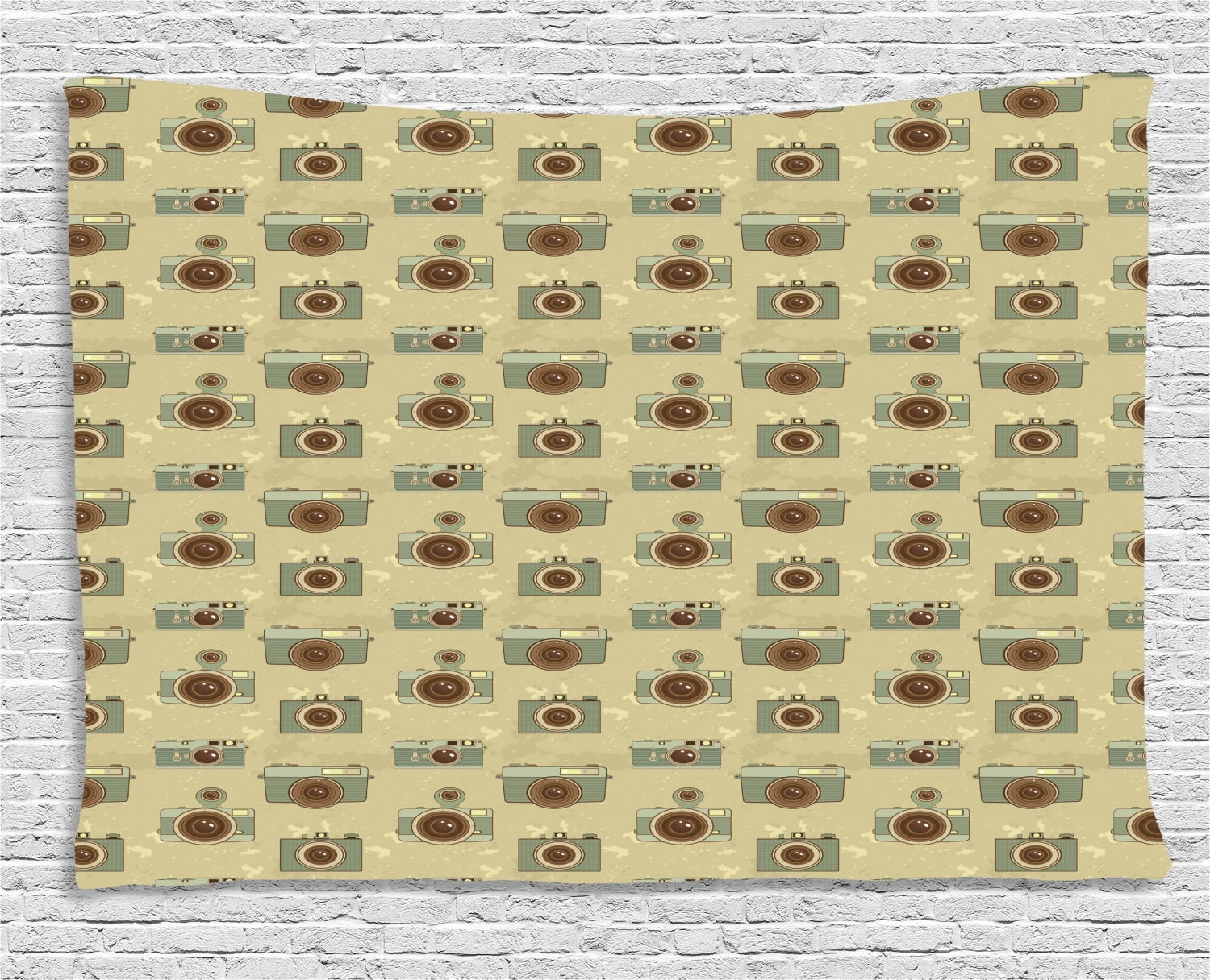 Hipster Tapestry, Old Style Cameras on a Grungy Background Antique ...