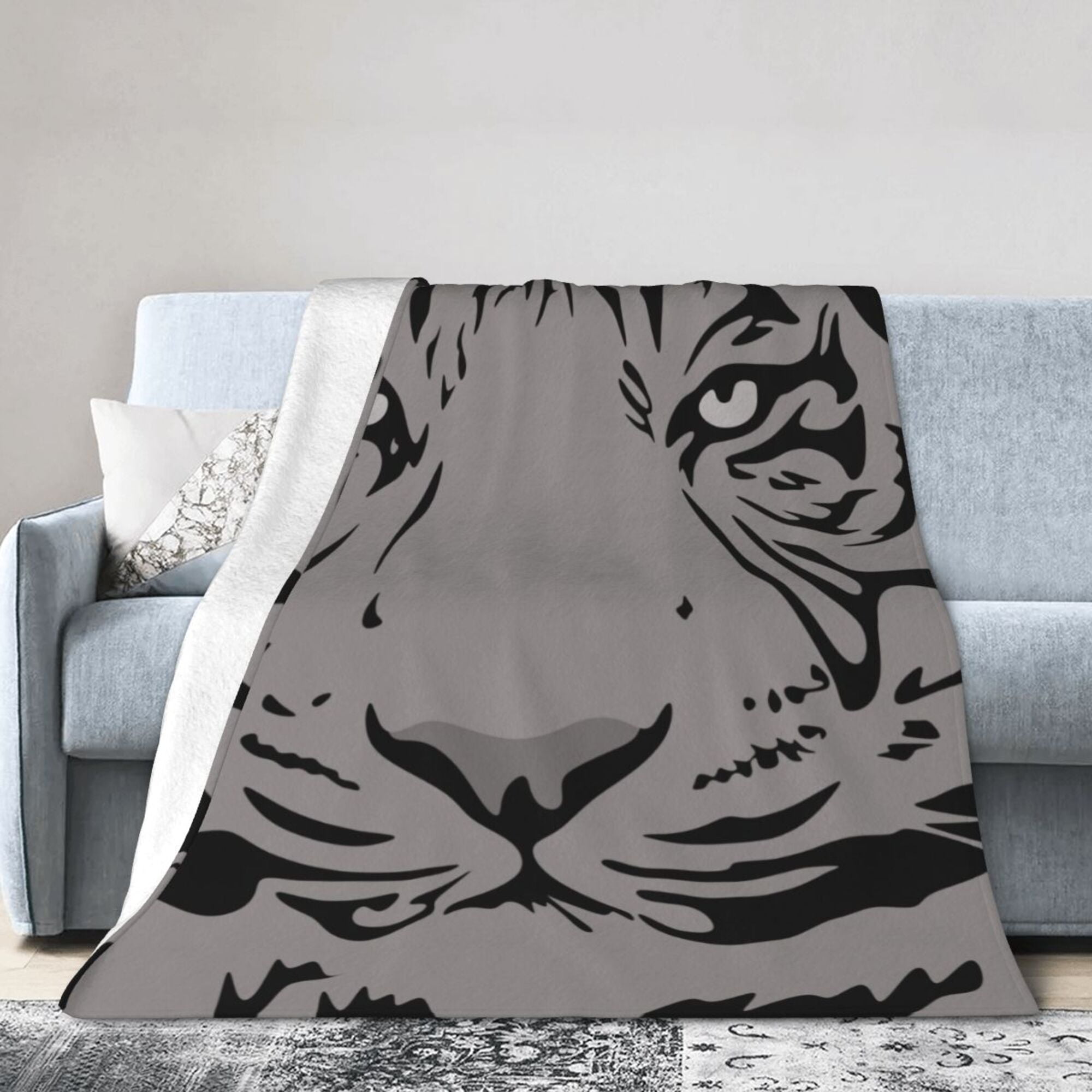 DouZhe Ultra-Soft Micro Fleece Lightweight Flannel Bed Blanket, Tiger ...