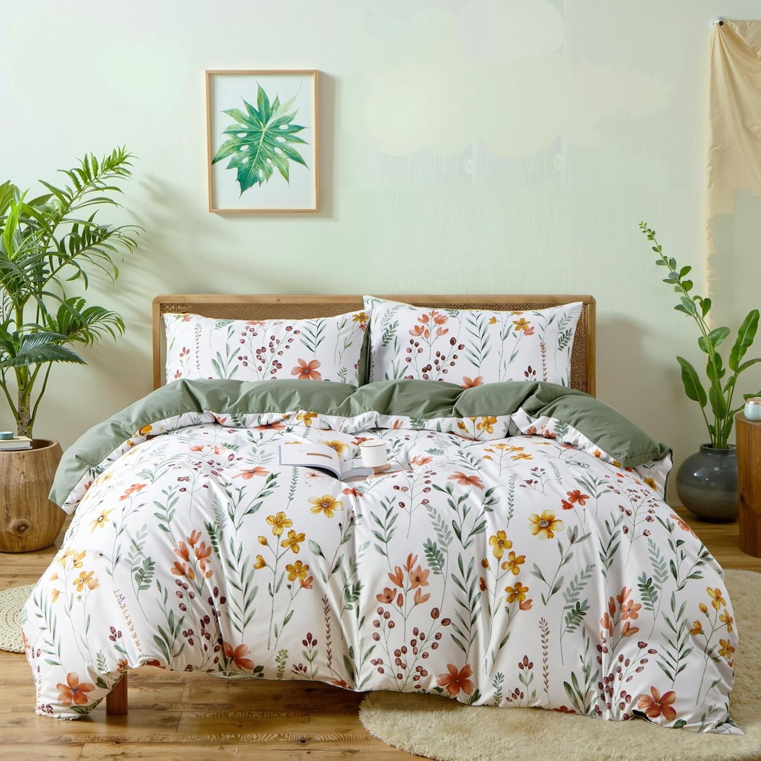 Click here for Siabc-Floral Duvet Cover Queen Size White Green Bo... prices