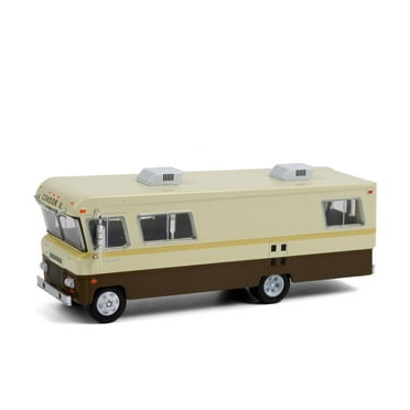 Breaking Bad 1986 Fleetwood Bounder RV, Tan with Stripes - Greenlight ...