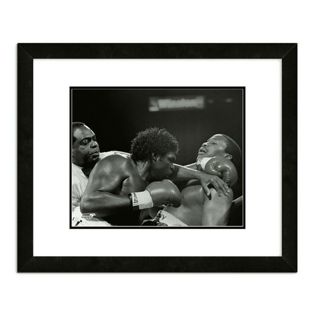 Tony Tubbs 1986 Action 18"x22" Matted and Framed Photo (Finished Size ...