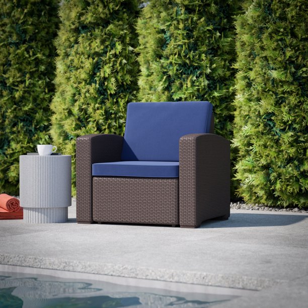 BizChair Brown Faux Rattan Chair with All-Weather Navy Cushion ...