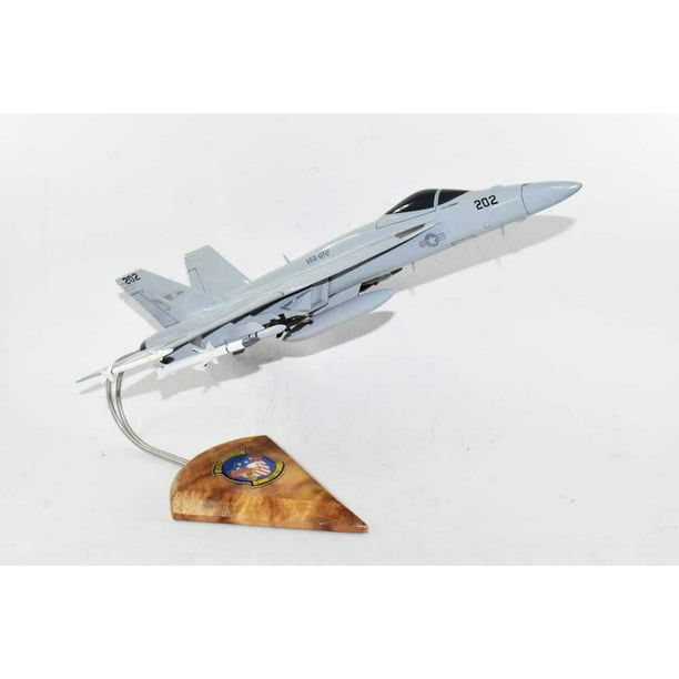 VFA-122 Flying Eagles 2016 F/A-18E Model, Navy, 1/40th (18) Scale ...