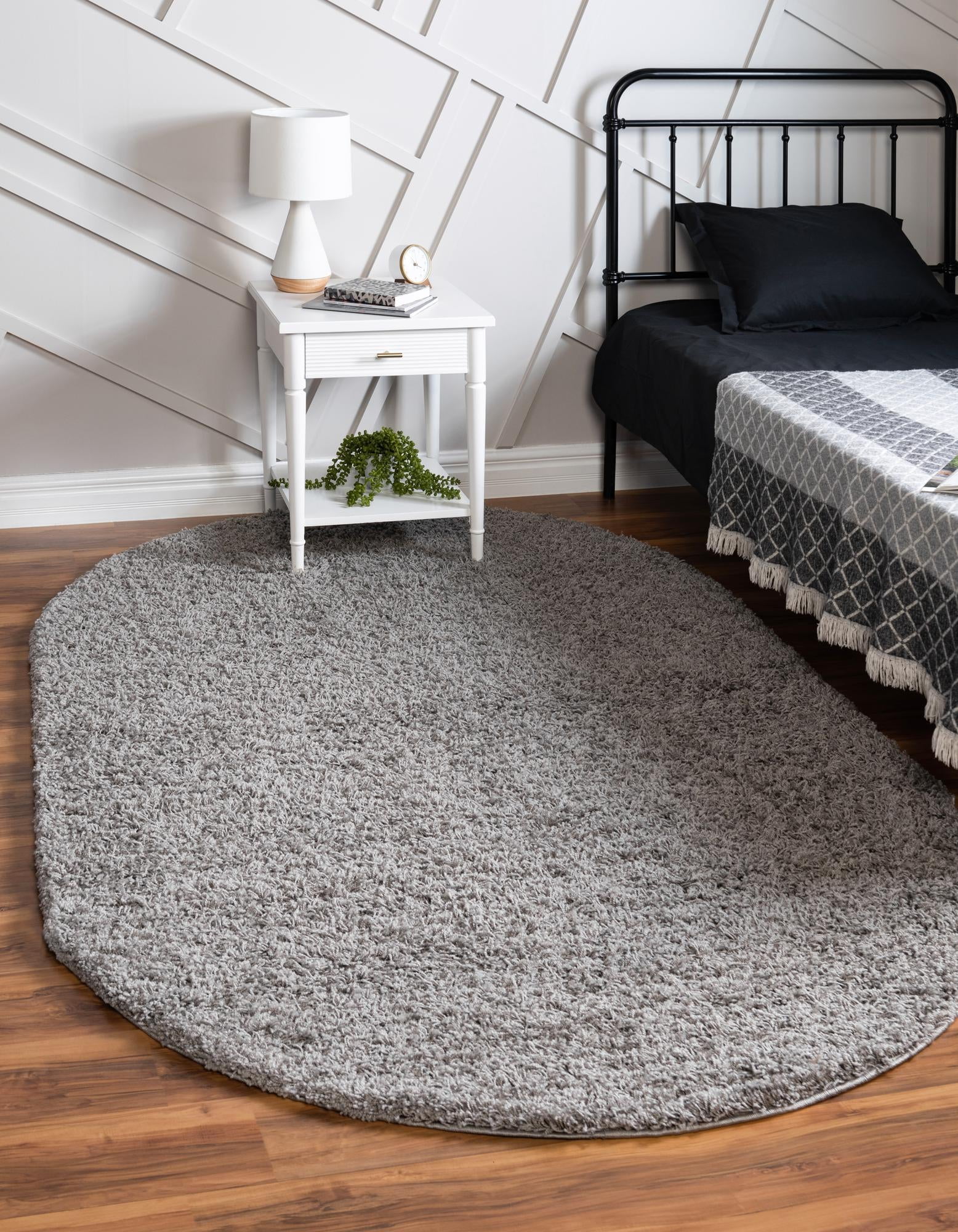 Rugs.com Solid Shag Collection Rug – 8' x 10' Oval Cloud Gray Shag Rug ...