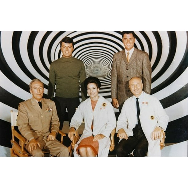 Whit Bissell, Robert Colbert, James Darren and Lee Meriwether in The ...