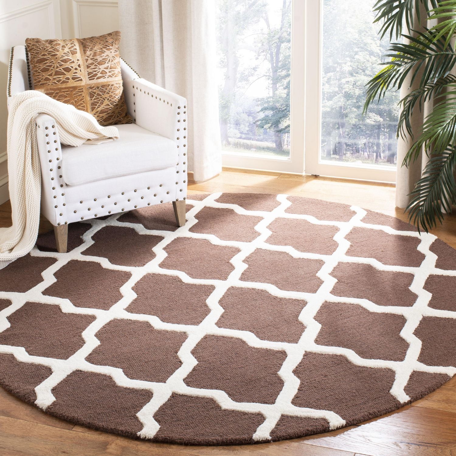 Click here for Safavieh Cambridge Liam Geometric Area Rug 6 X 6 R... prices