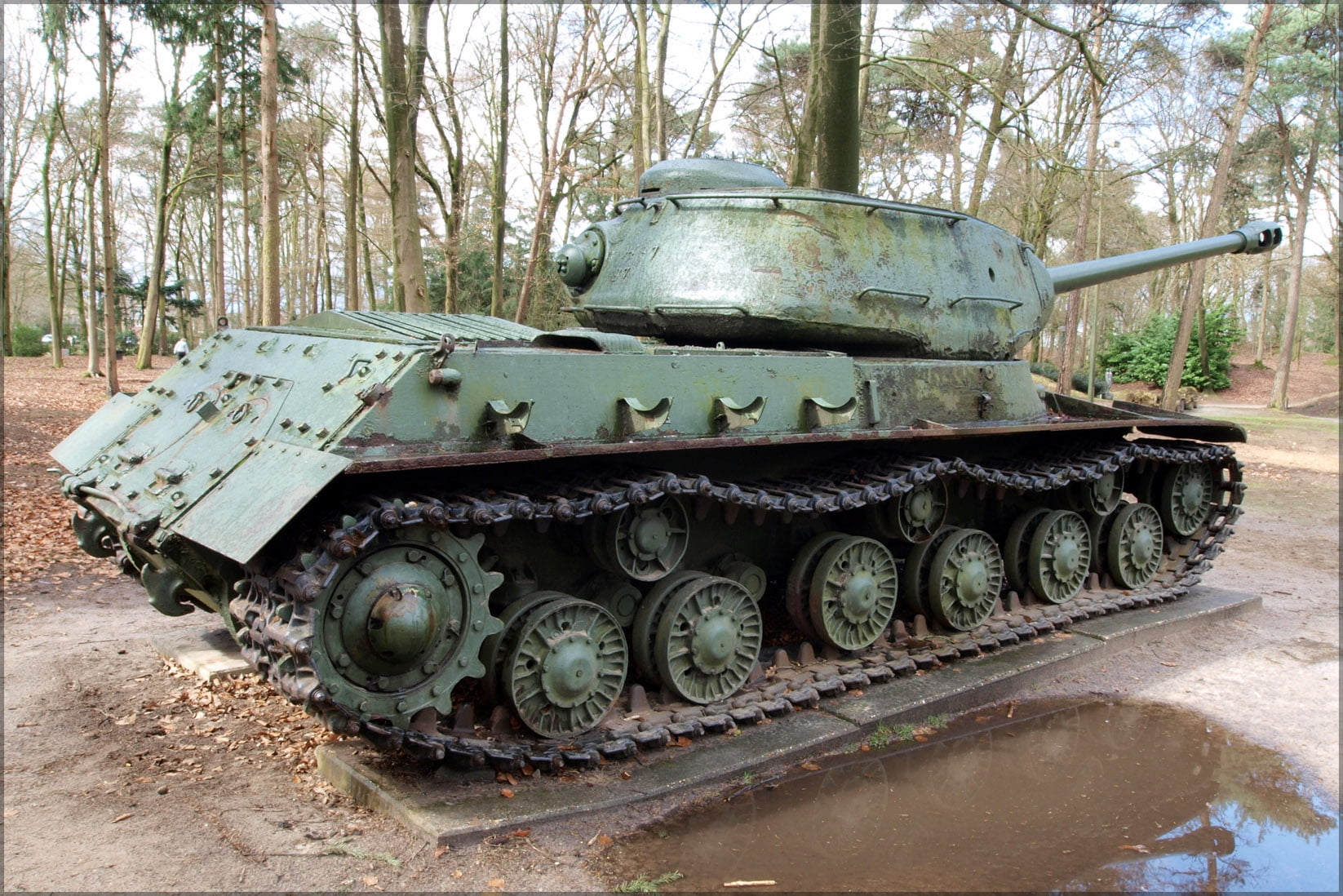 24"x36" Gallery Poster, IS 2 Iosif Stalin tank pic2 - Walmart.com