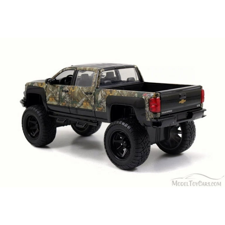 Camo Chevy Silverado