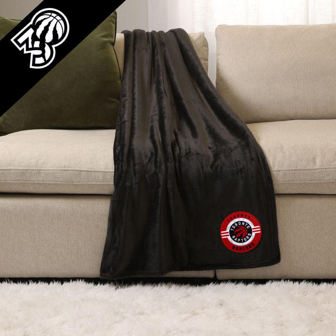 Click here for Nemcor Nhl  Nba  Mlb Black Sports Throw Blanket  5... prices