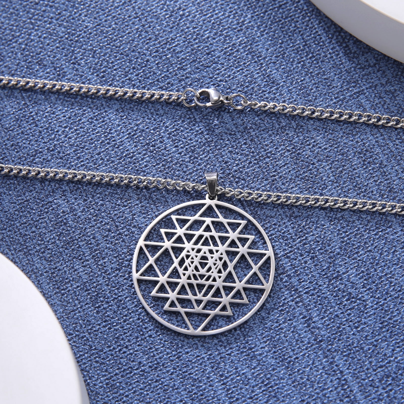 EUEAVAN Hindu Sri Yantra Meditation Necklace Stainless Steel Necklaces ...