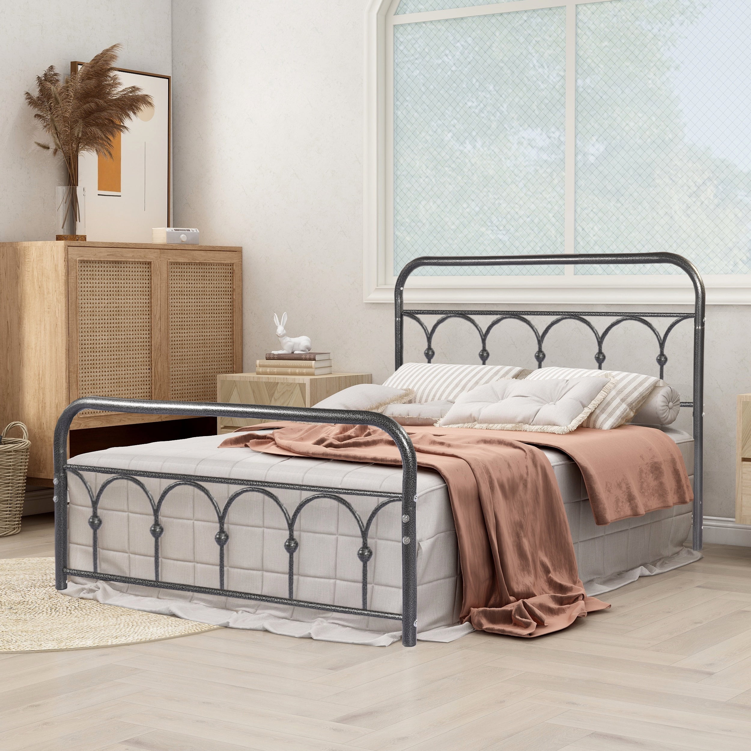 AUFANK Full Size Metal Bed Frame Platform Base Wrought Iron Bed Frame ...