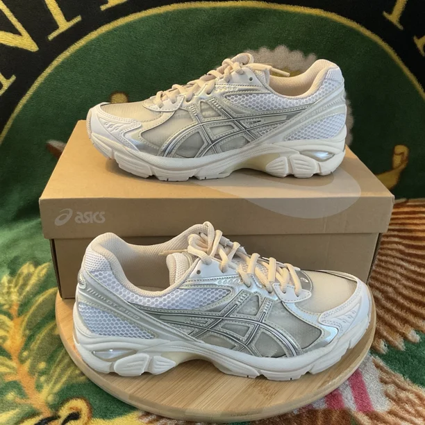 ASICS GT-2160 WHITE PURE SILVER (MENS) 7 Women's New SIZE 8.5 1203A655 ...