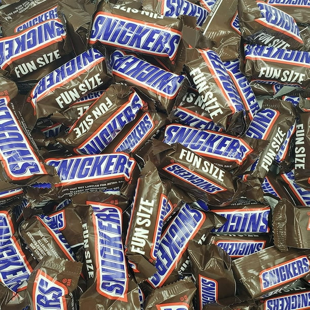 Snickers Fun Sizes Chocolate Caramel Candy Bars - Individually Wrapped ...