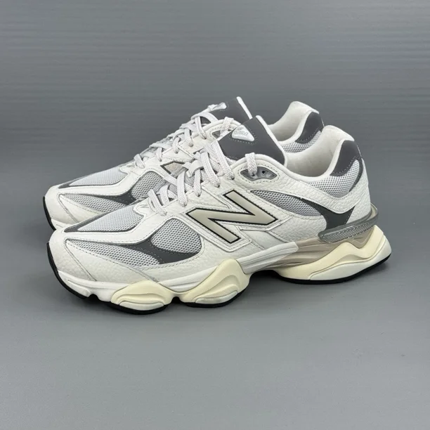New Balance 9060 Men’s Sz 11 Running Shoes Sea Salt White Sneakers ...