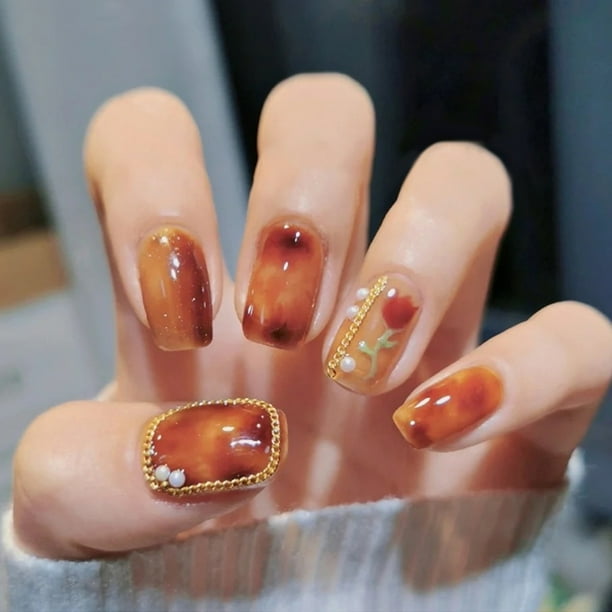 Chain Nails