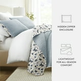 Noble Linens 3-Piece Light Blue French Jacobean Reversible Quilt Set ...
