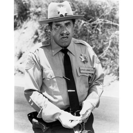 Jerry Lewis dressed as a police officer Photo Print (8 x 10) - Walmart.ca