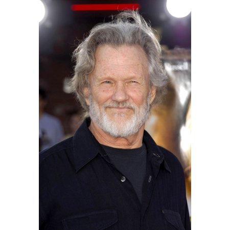Kris Kristofferson At Arrivals For Premiere Of Dreamer, Mann Village ...