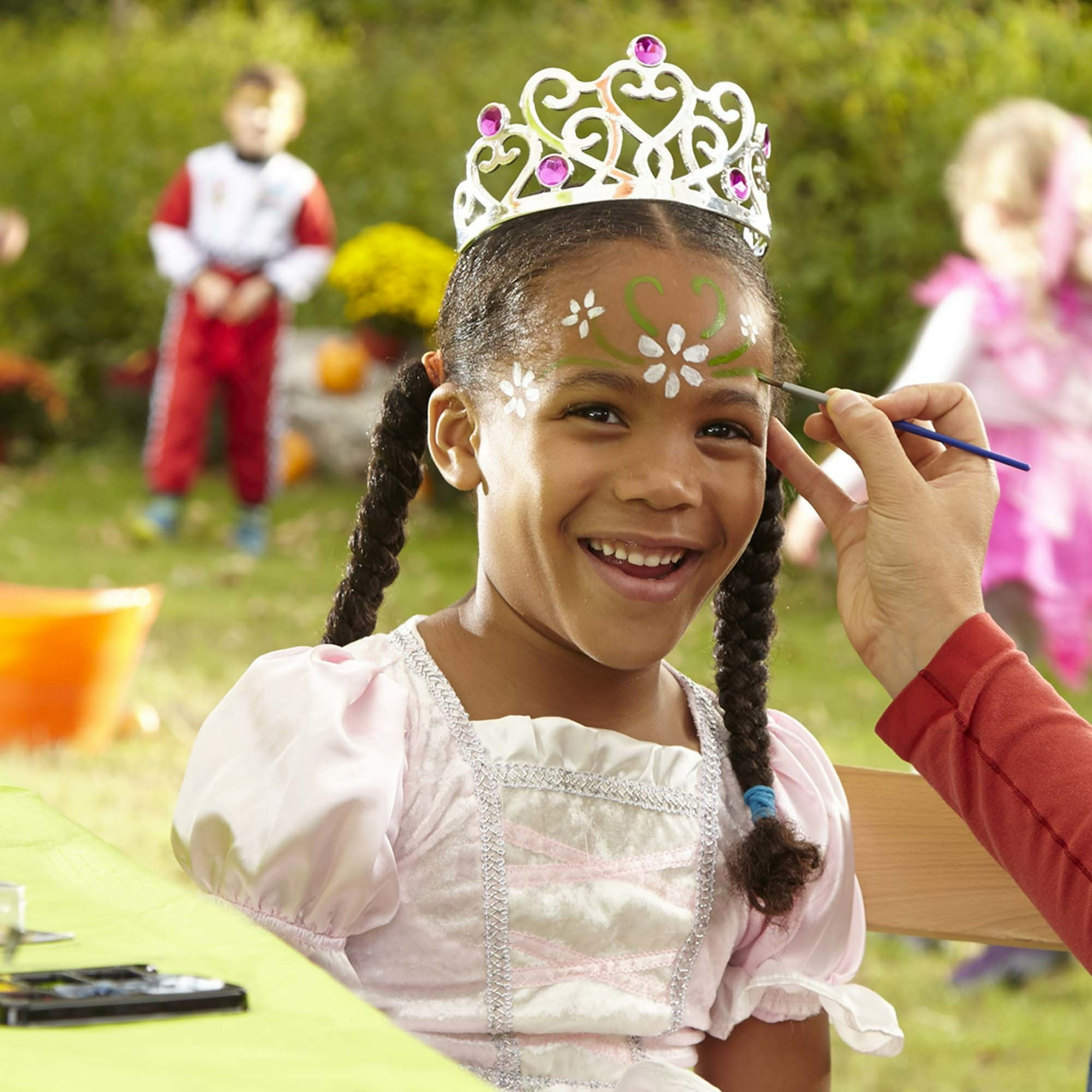 Tiara Face Painting
