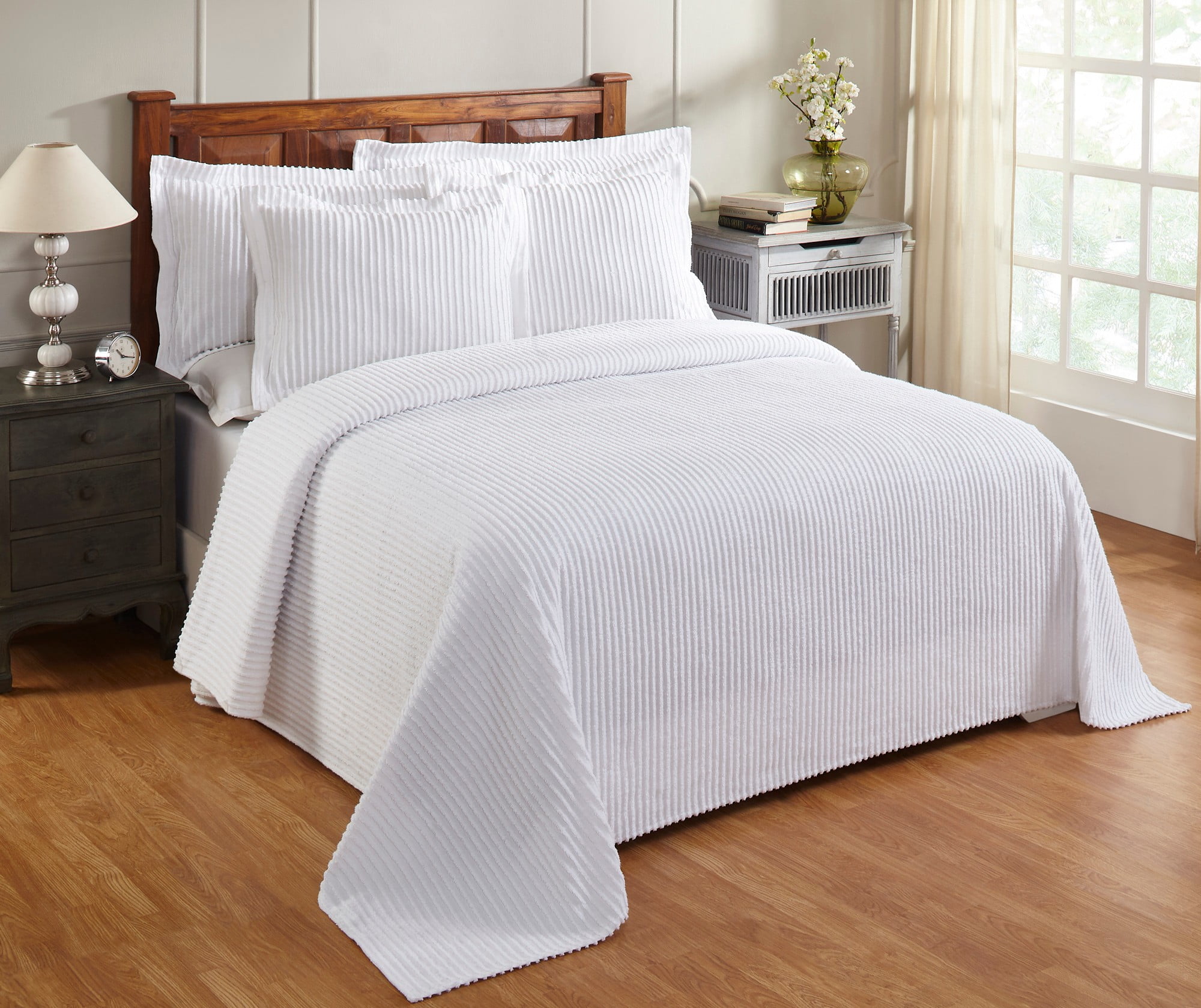Better Trends Jullian Solid Print 100% Cotton, King Bedspread, White ...
