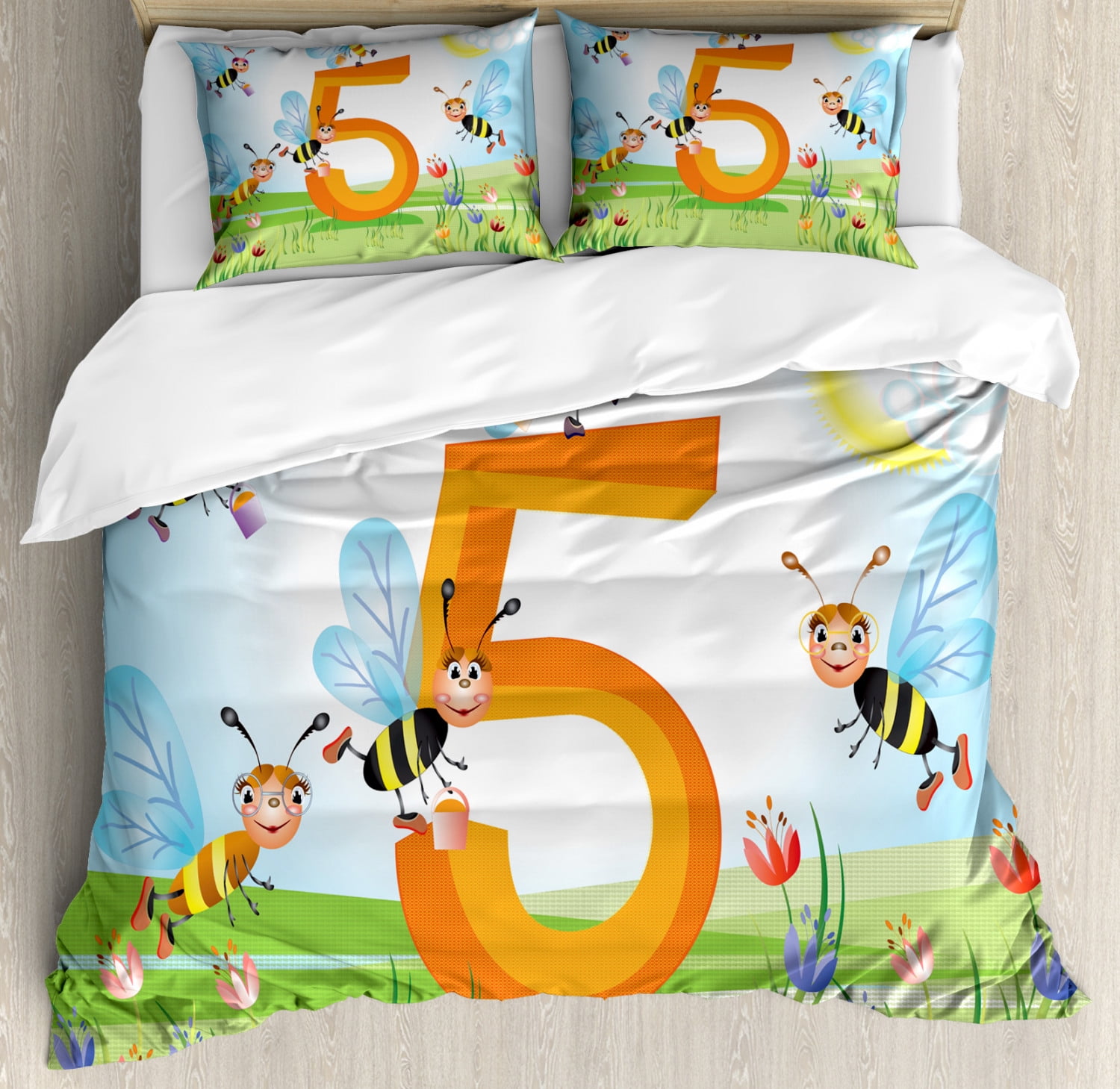 Number Queen Size Duvet Cover Set, Happy Bees Making Honey in Five Sign ...