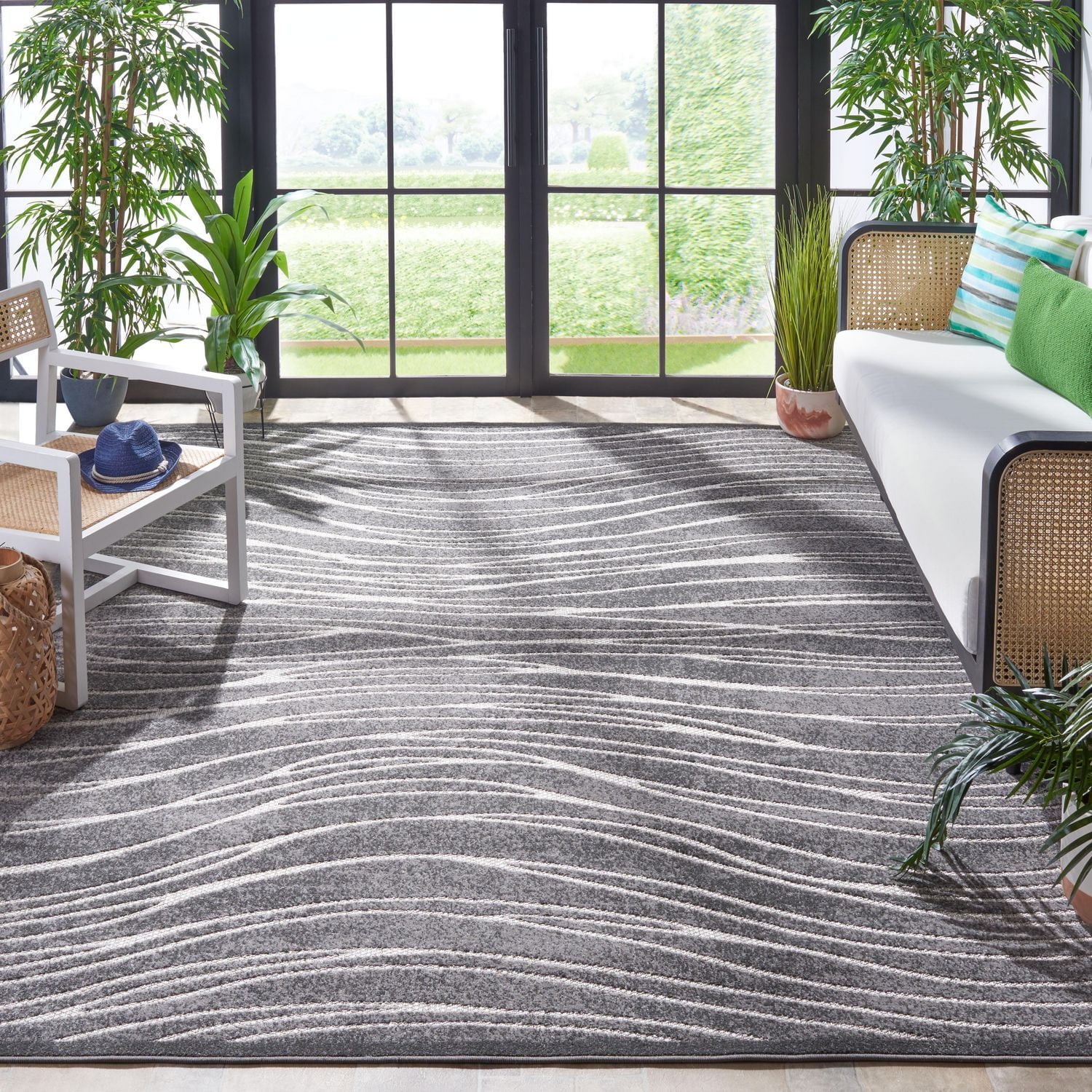 Click here for Safavieh Cottage Tayler Geometric Indoor/Outdoor A... prices