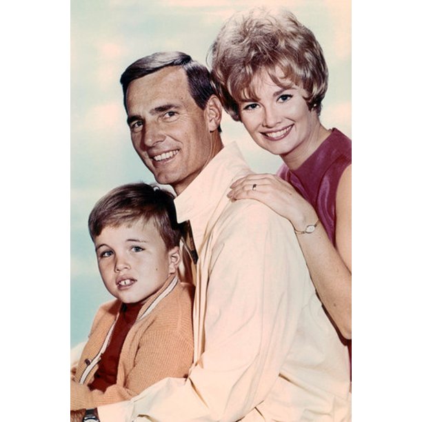 Beth Brickell Dennis Weaver Clint Howard Gentle Ben 24x36 Poster Cast ...