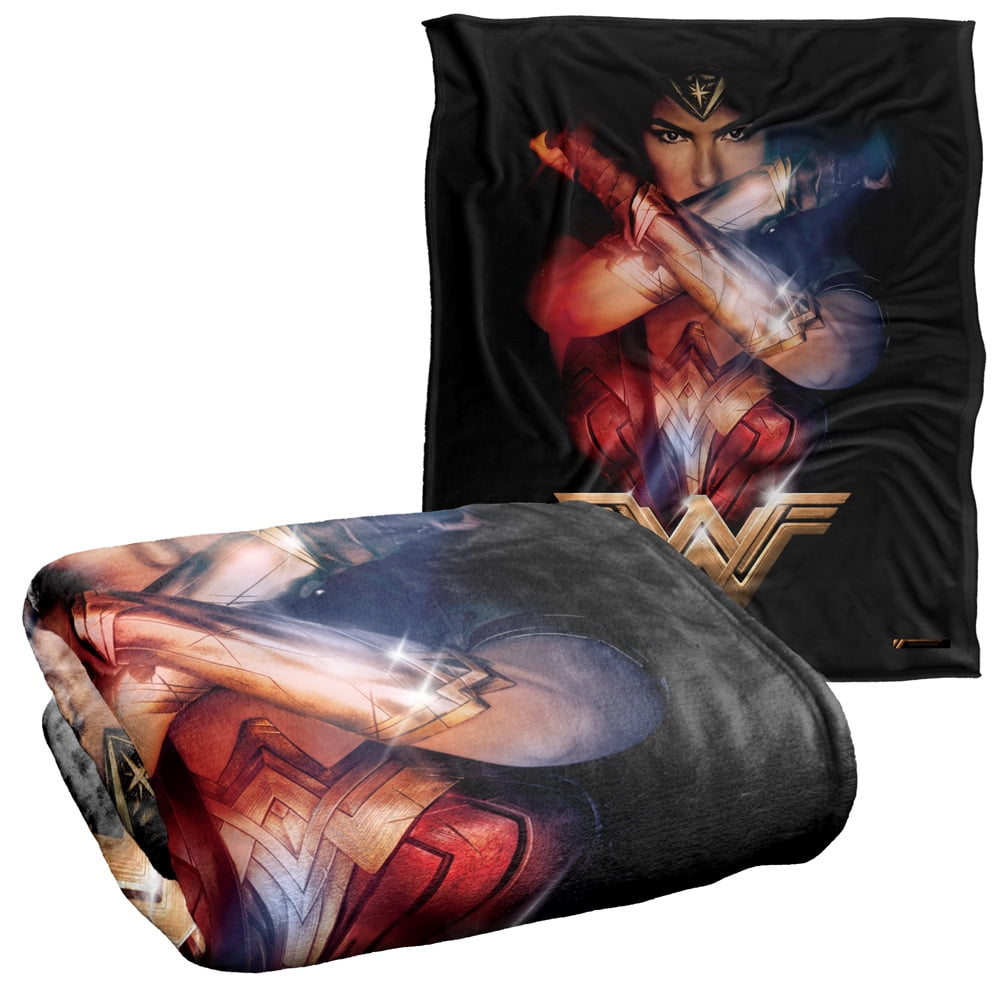 Wonder Woman Arms Crossed Silky Touch Super Soft Throw Blanket 50' x 60 ...