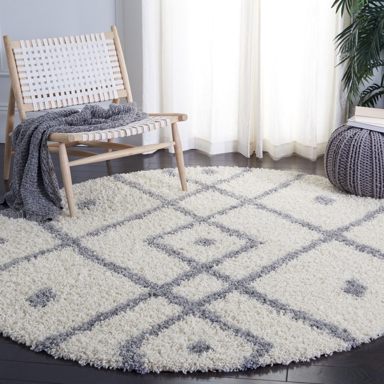 Click here for Safavieh Venus Avaline Abstract Shag Area Rug 67 X... prices