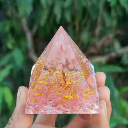 Crystal Energy Pyramid For Meditation And Chakra Healing Gemstone ...