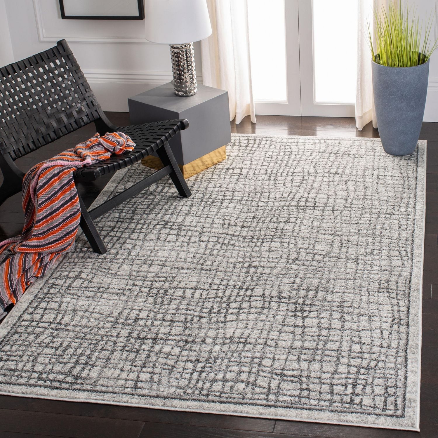 Click here for Safavieh Adirondack Vasil Geometric Area Rug 5 Ft... prices
