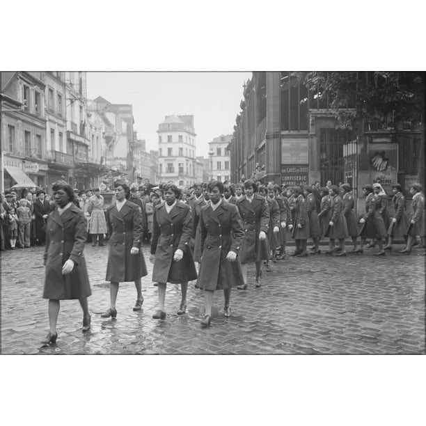 24"x36" Gallery Poster, Members of the 6888th Central Postal Directory ...