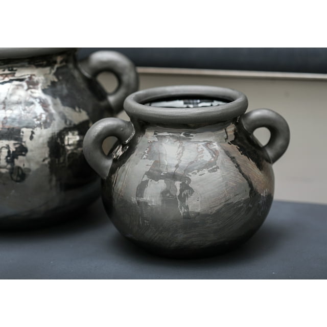 DecMode Eclectic Style Large, Round Metallic Silver Ceramic Pot with ...