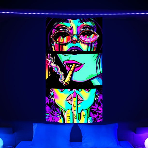 Trippy Blacklight Tapestry UV Reactive, Cool Hippie Girls Black Light ...