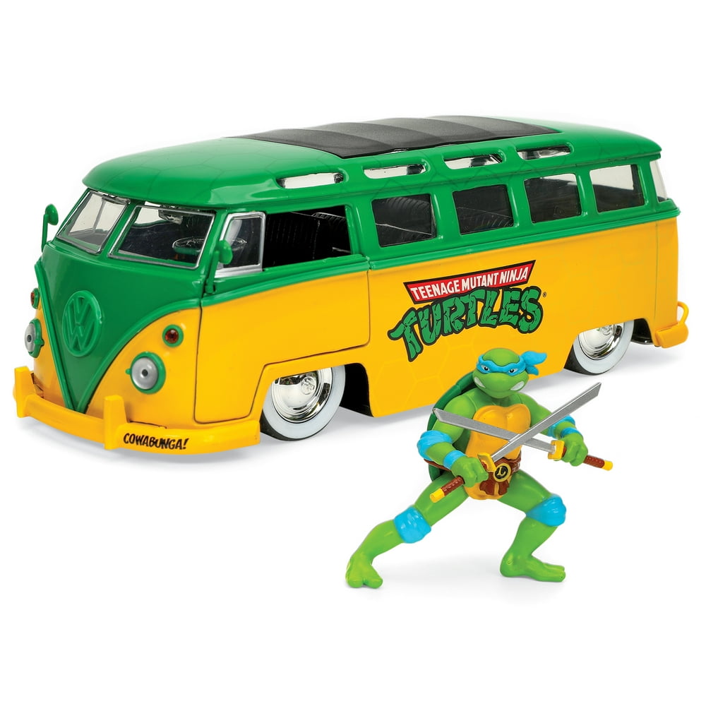 Teenage Mutant Ninja Turtles 1:24 1962 Volkswagen Bus Die-cast Car with ...