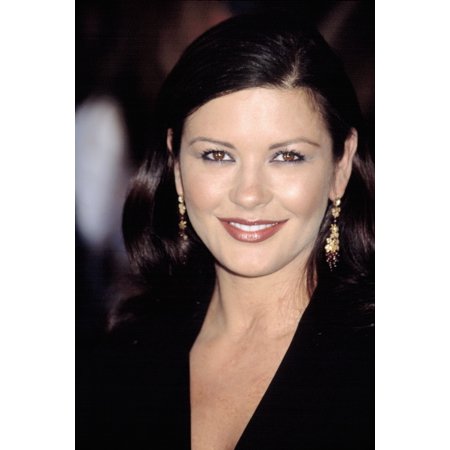 Catherine Zeta-Jones At Premiere Of It Runs In The Family, Ny 4132003 ...