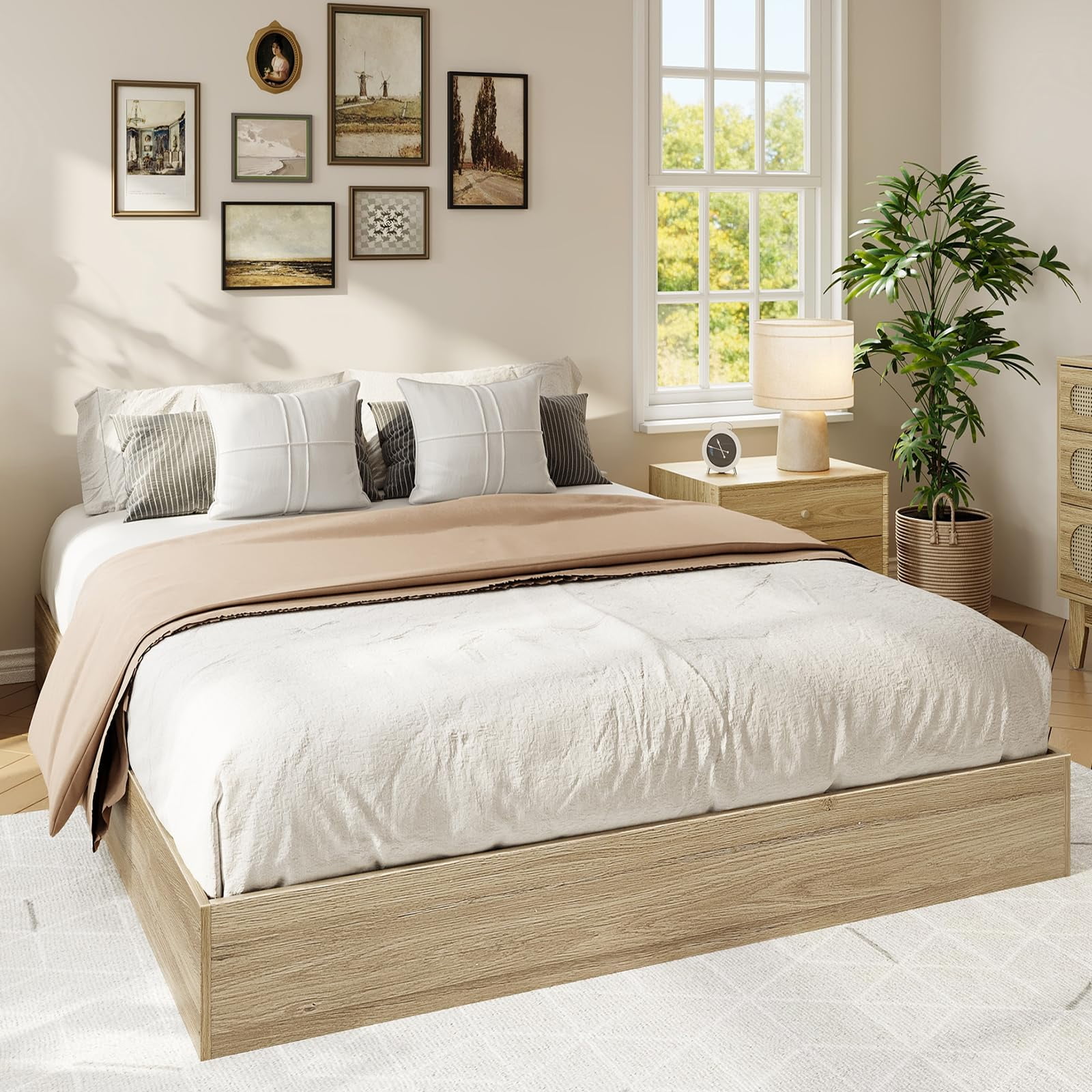 Click here for Glorystar Modern Minimalist Wood Platform Bed  Flo... prices