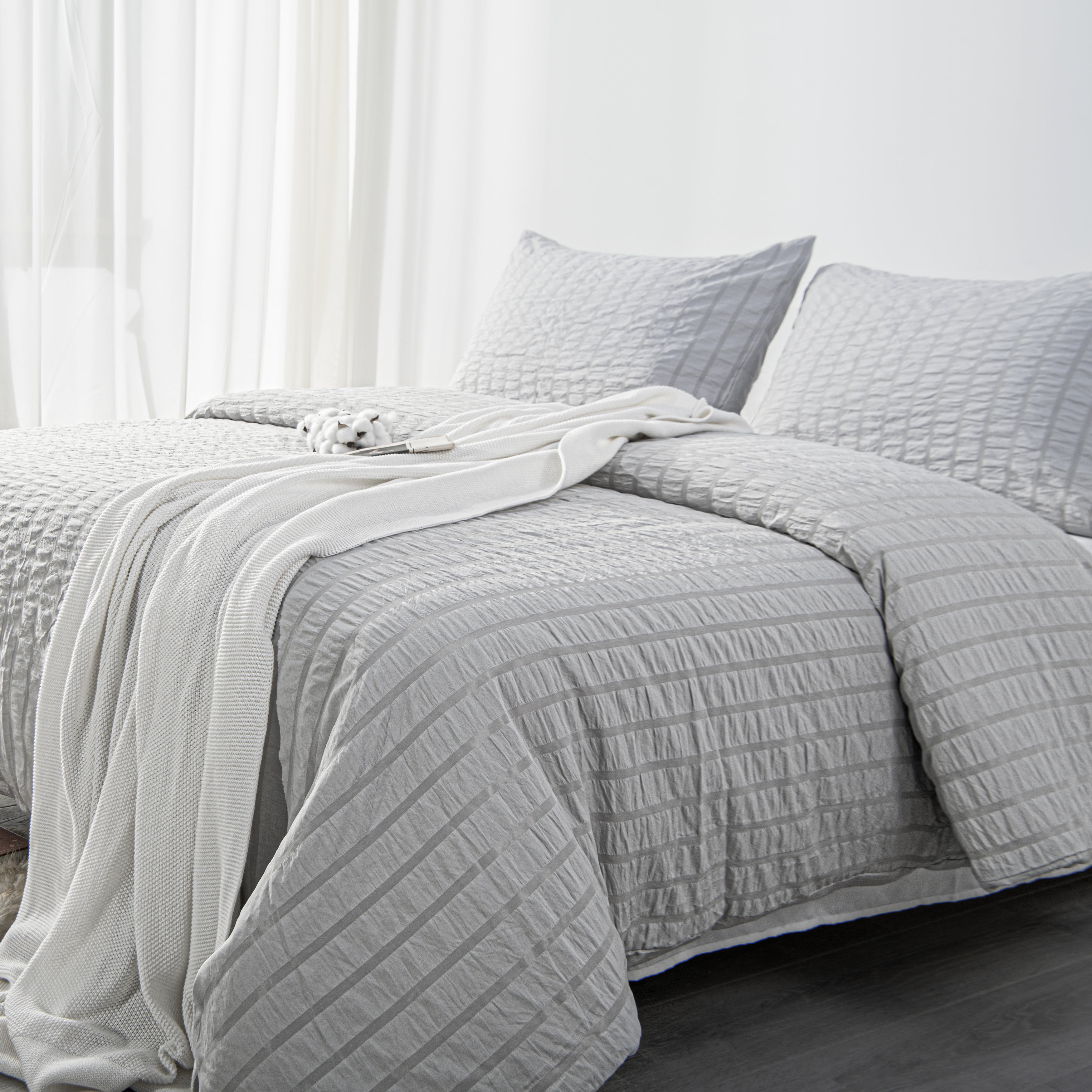ORGANICTUNE Seersucker Textured Stripe Duvet Cover Set, Ultra Soft ...